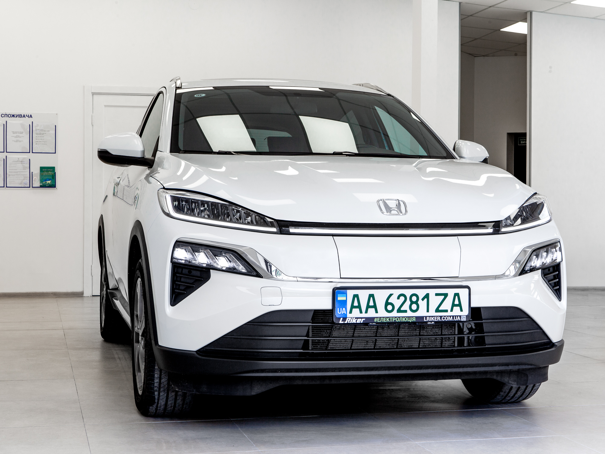 Купити Honda M-NV в Україні | Придбати Honda M-NV по найкращій ціні з ⚡ L.Riker® | L.Riker ...